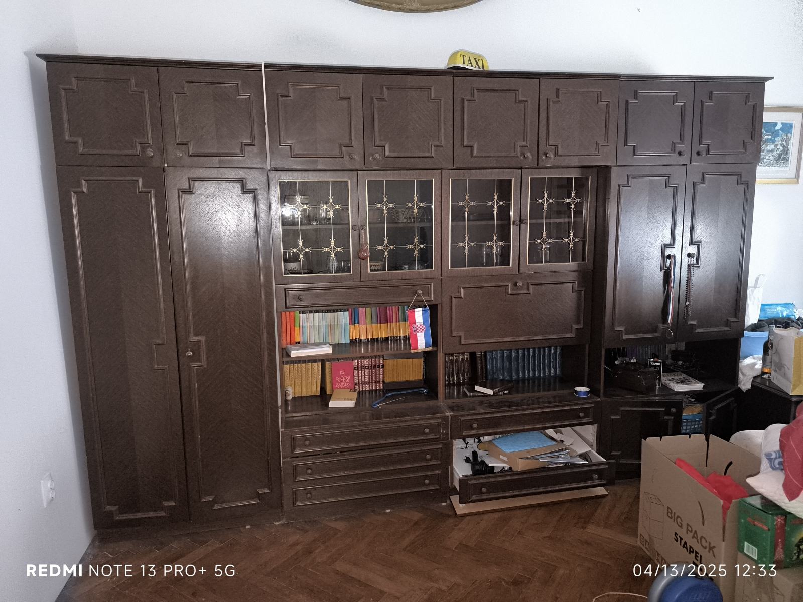 Ormar - regal rabljeni - hitno