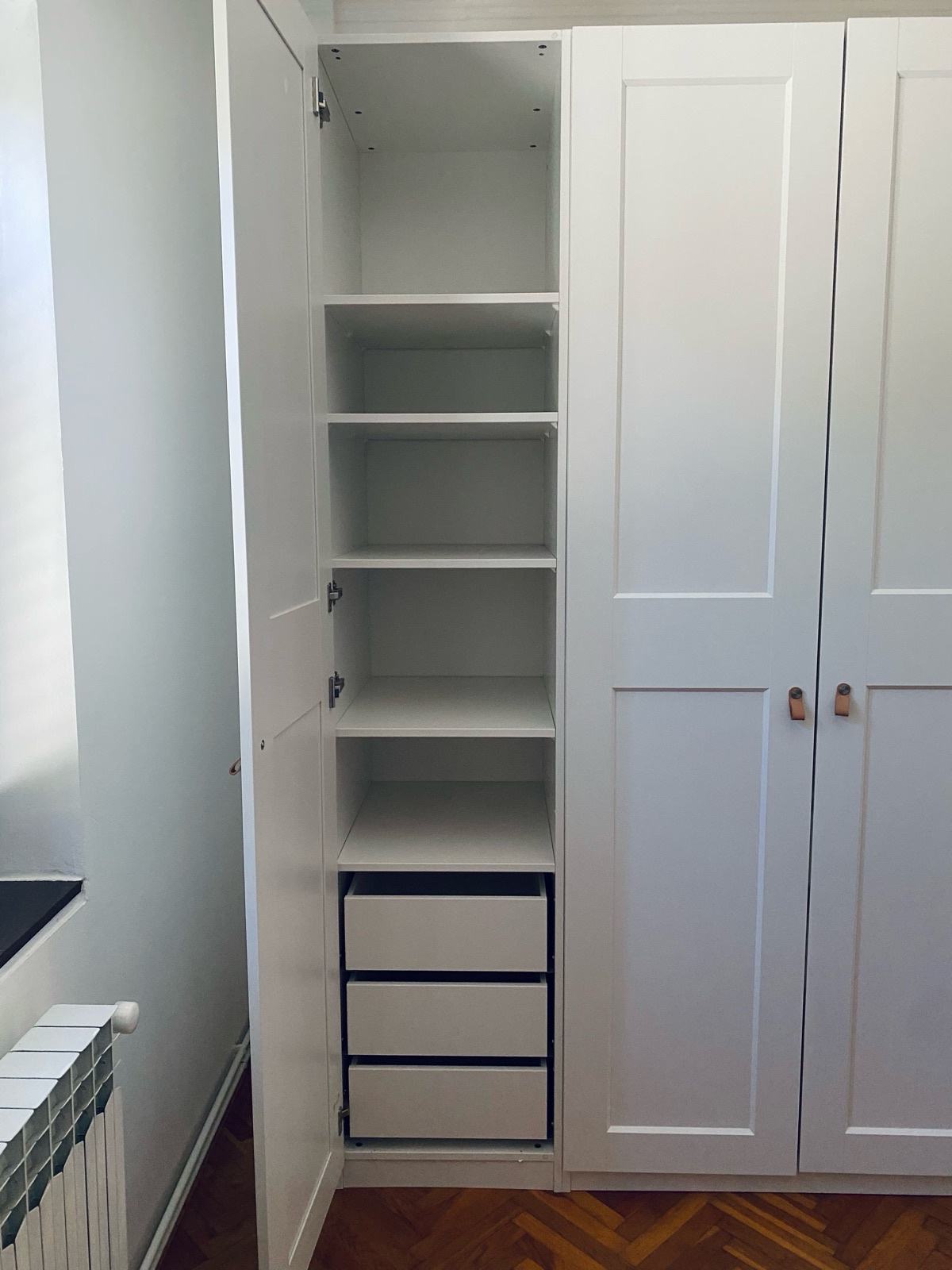 Pax Ormar - 1,50m x 2,36m x 0,6m