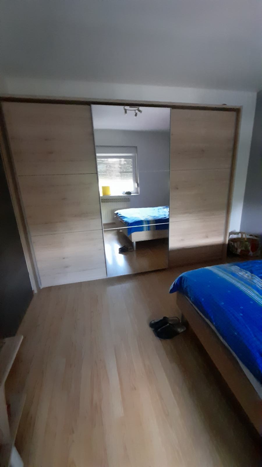 Prodaja garderobnog ormara