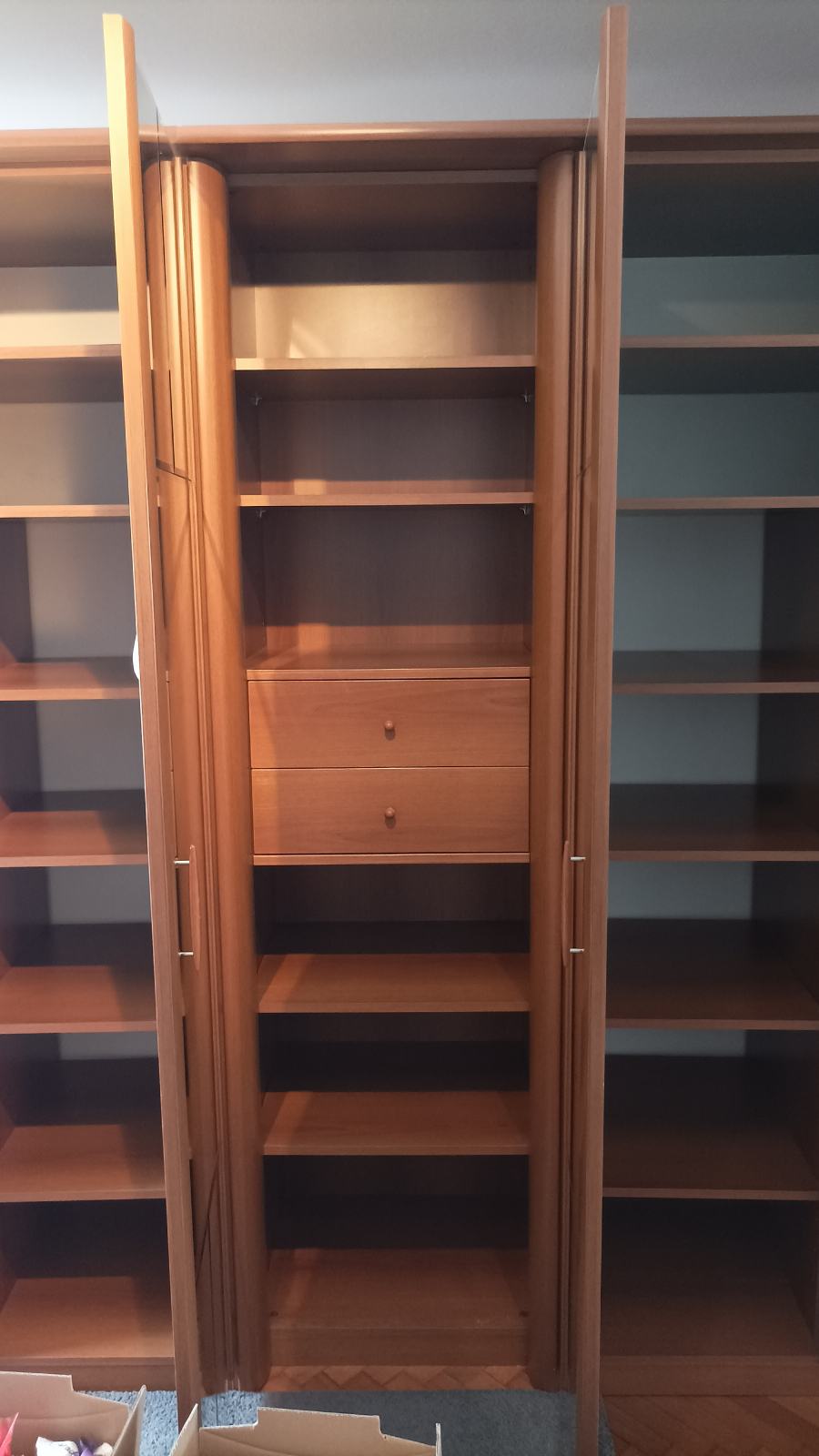 Prodaja ormara - povoljno