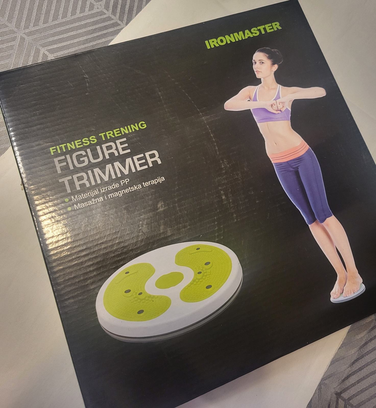 Figure trimmer