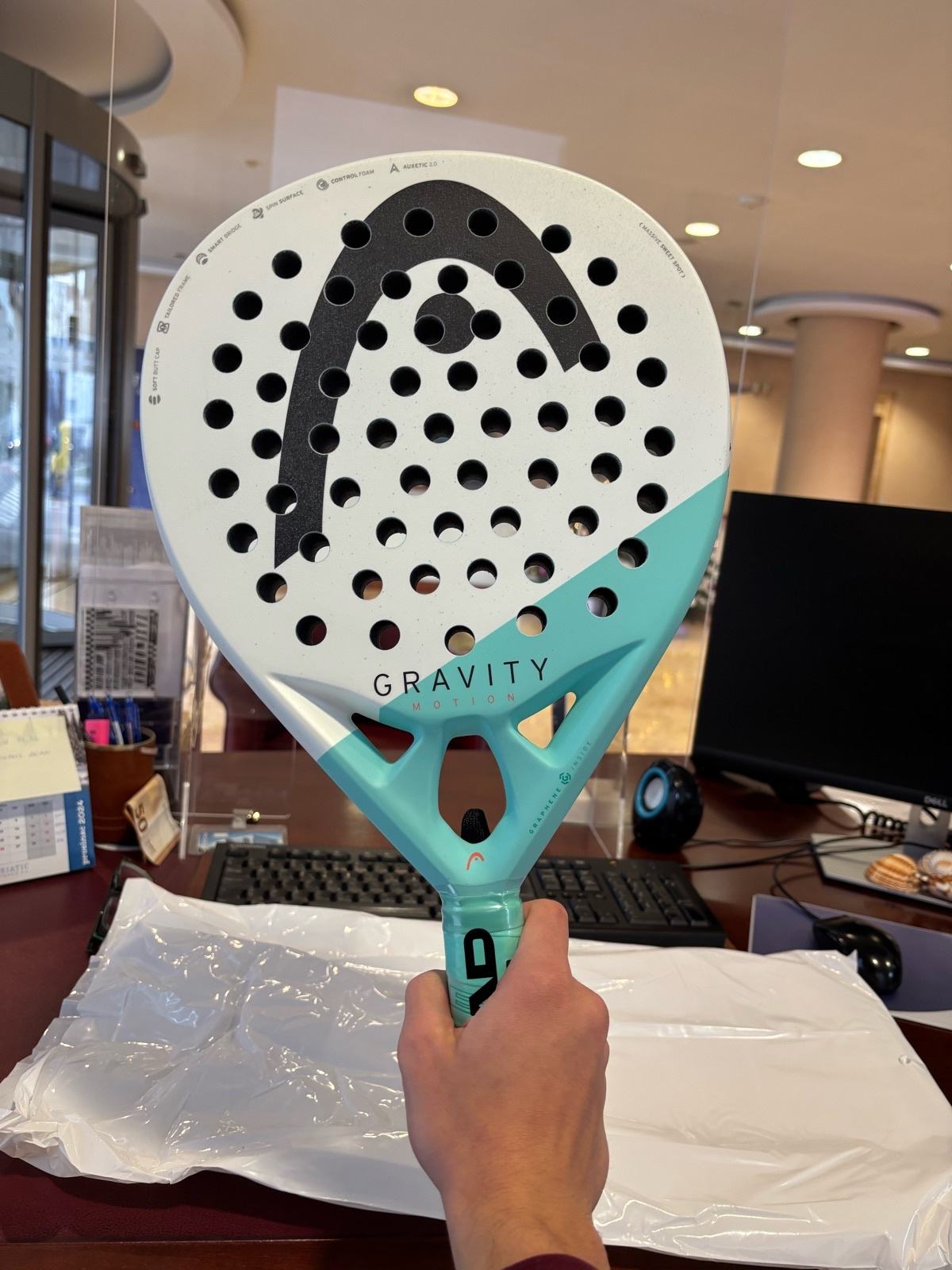 Head gravity motion 2024 padel reket