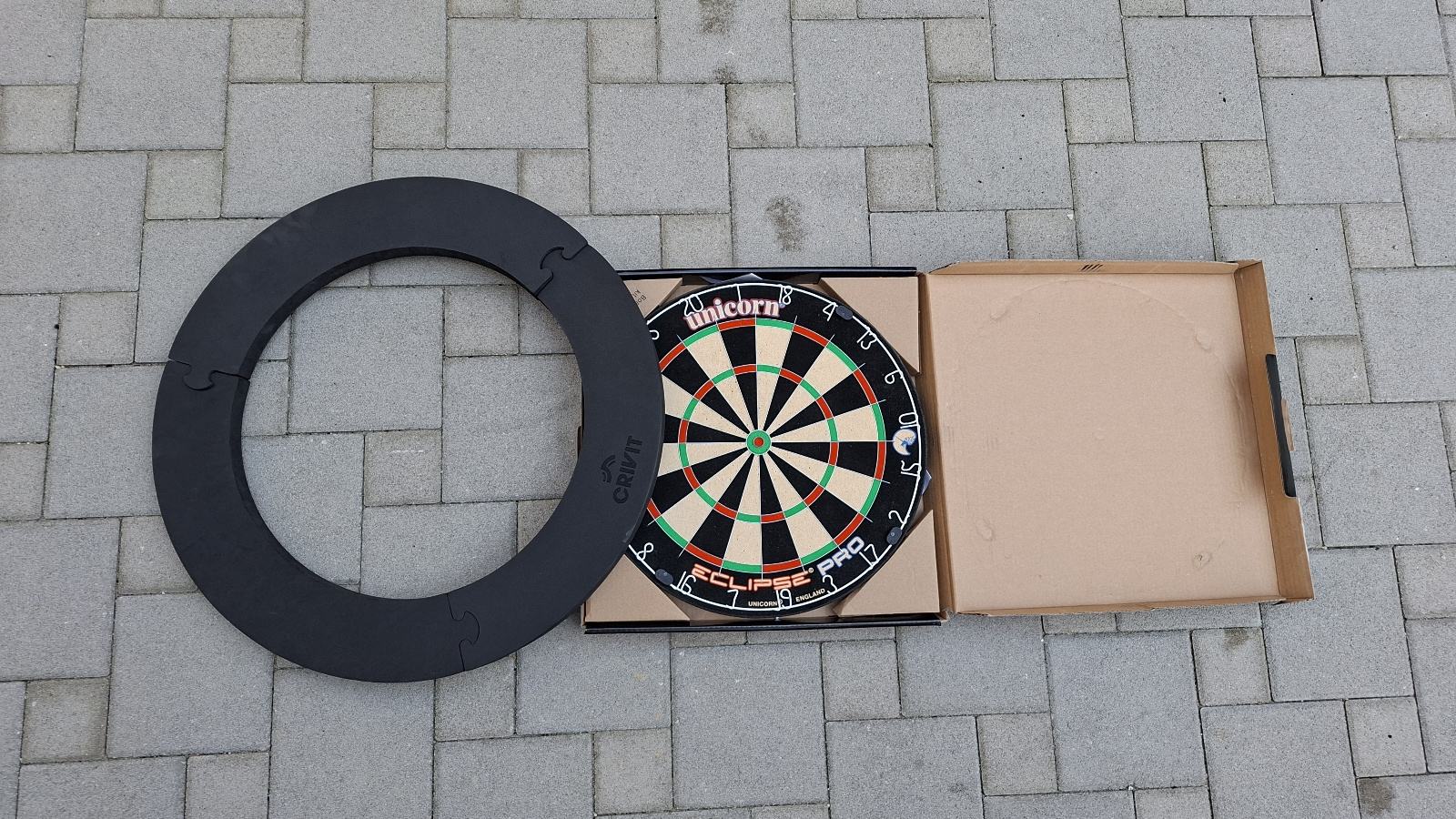 Pikado set: Unicorn Eclipse Pro ploča + Exquisite steel strelice