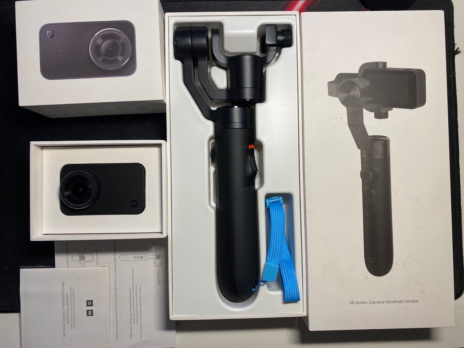 Mi Action Camera 4K + Mi Action Gimbal