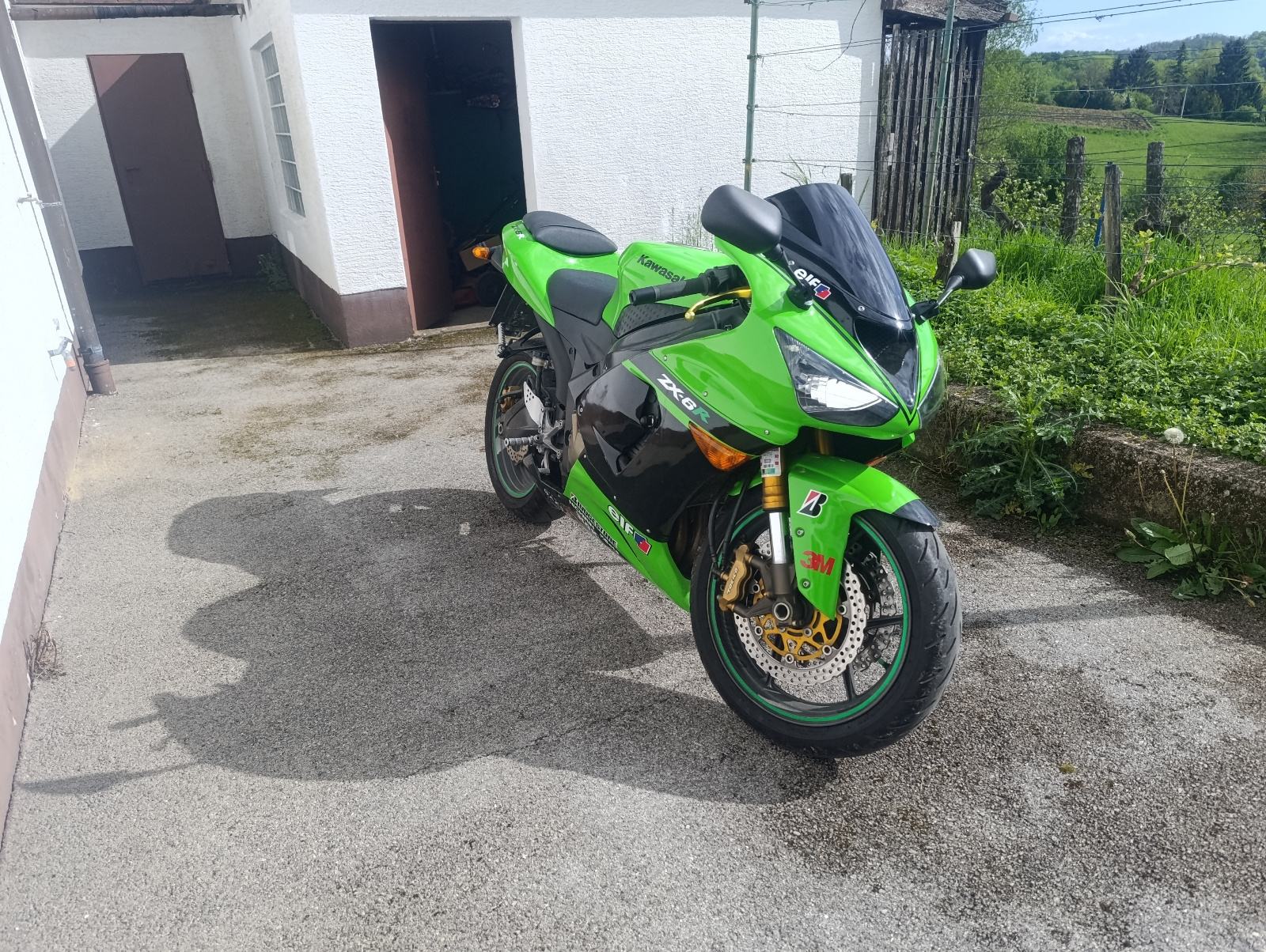 Kawasaki ZX 6 R 636 NINJA 636 cm3, 2005 god.