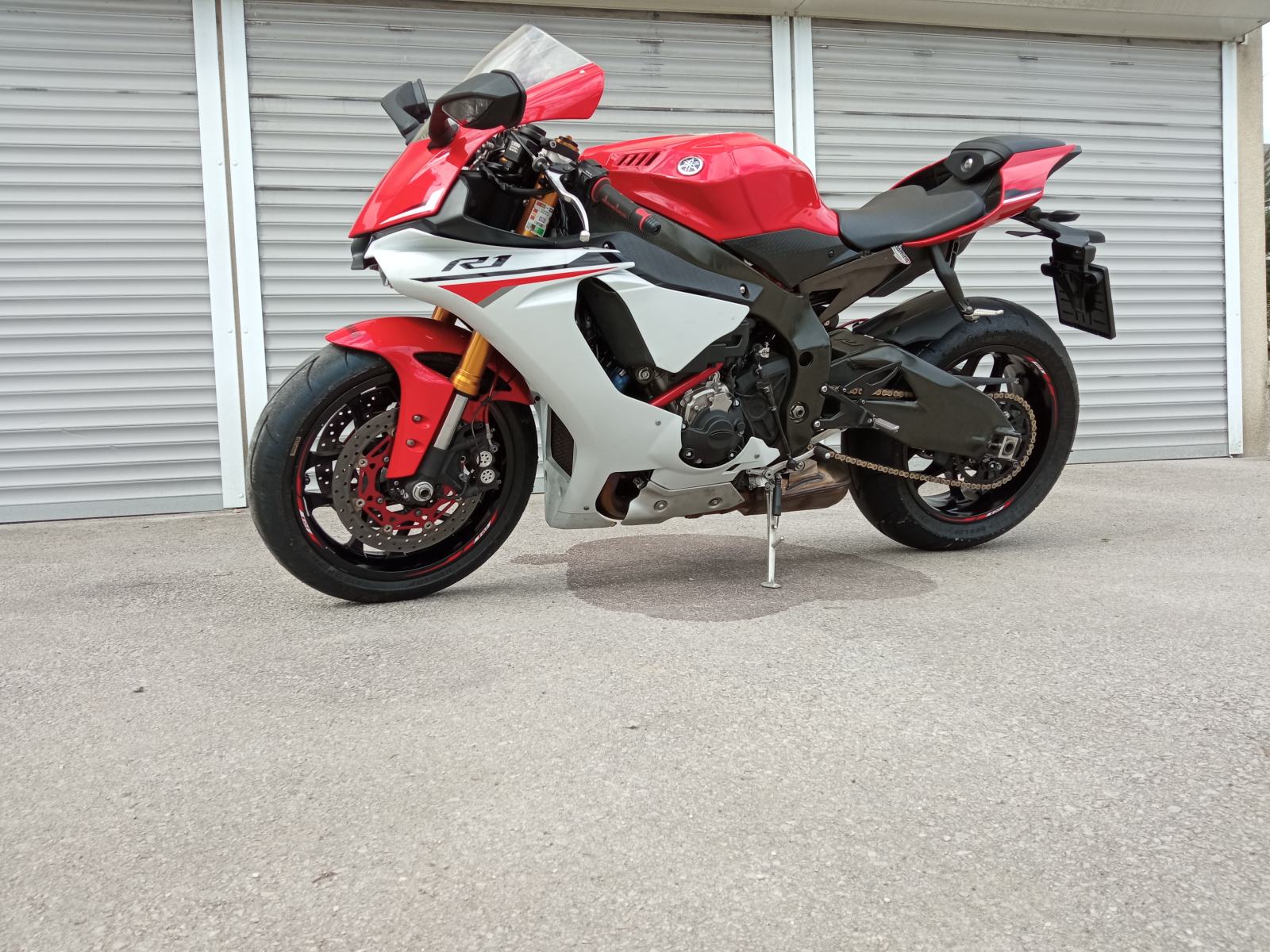 Yamaha YZF-R1 RN32 998 cm3, 2015 god.