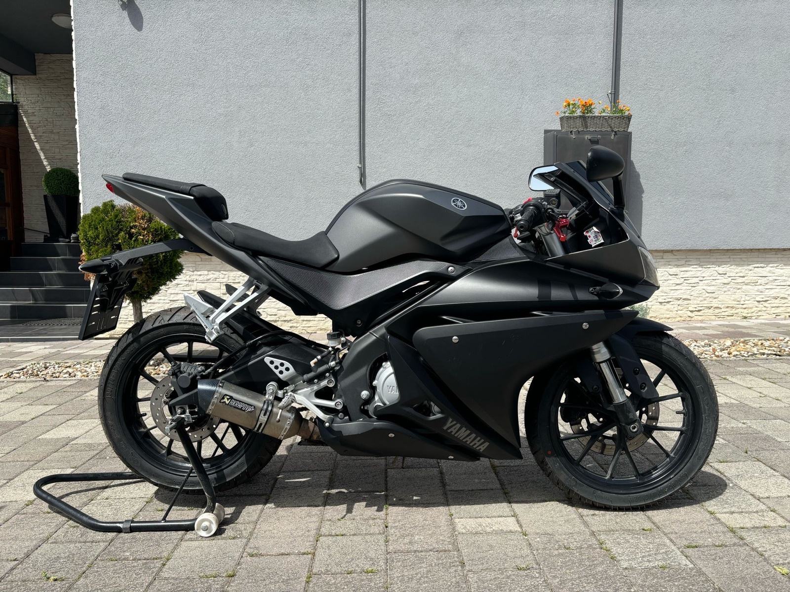 Yamaha yzf r125/2015/27TKM/A1, 2015 god.