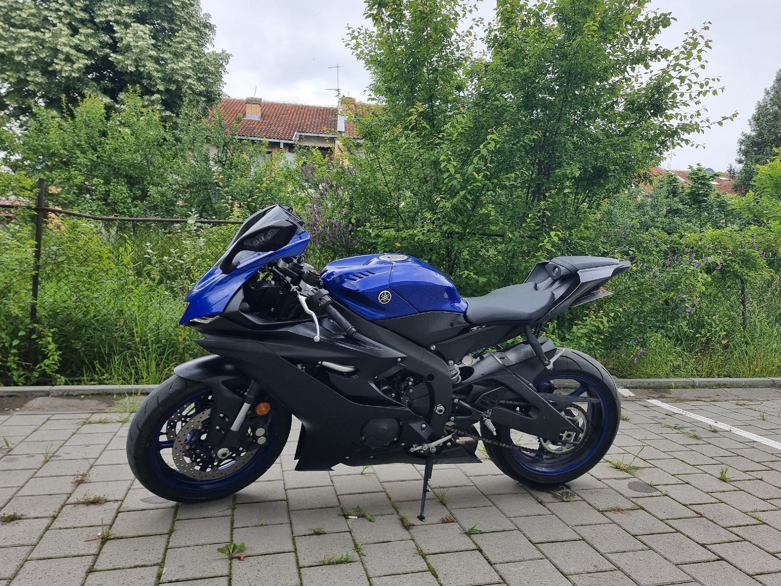 YAMAHA YZF R6 2020. prvi vlasnik, servisiran, garaziran, 2020 god.