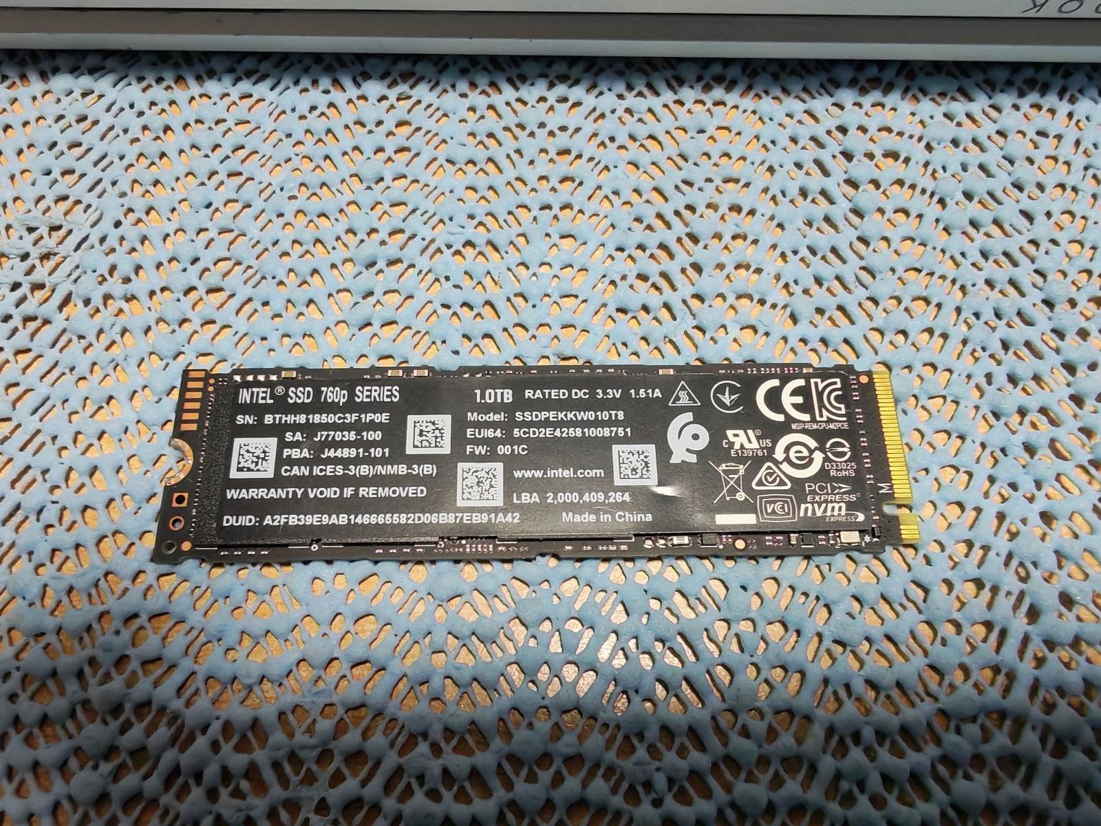 1.0 TB NVMe Intel