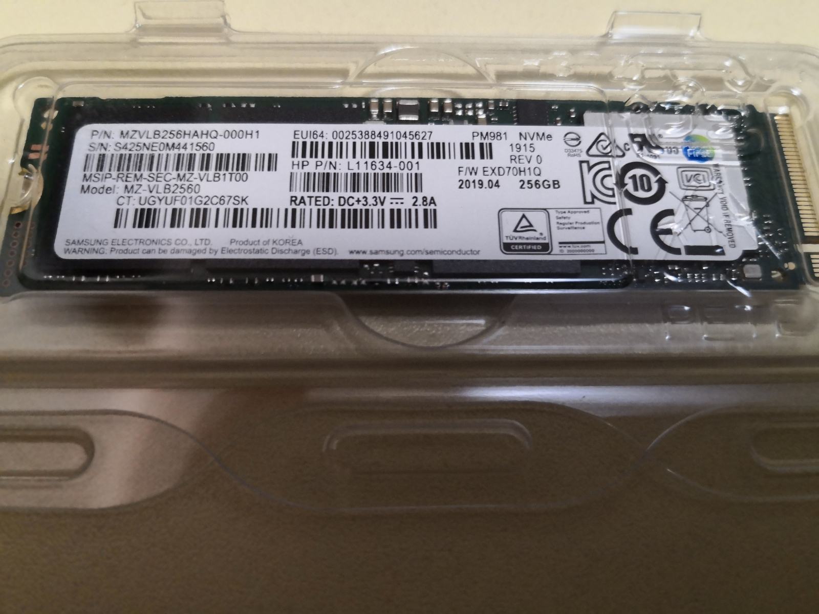 Samsung SSD 256GB NVMe M.2 Gen3 x4 3000/1300 PM981 MZVLB256