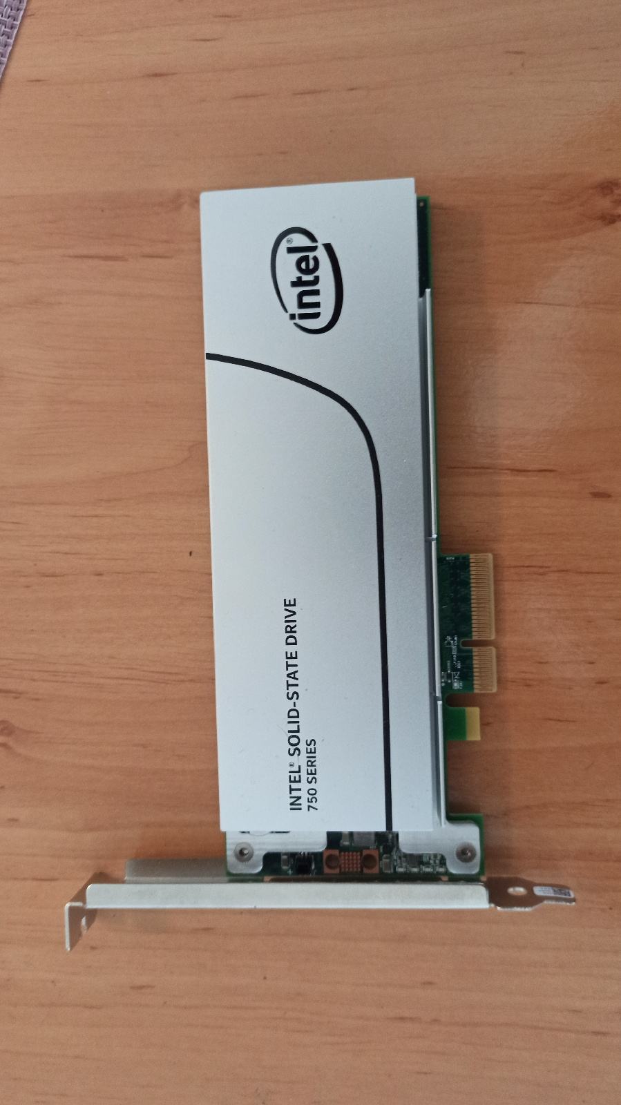 SSD 400GB Pcie Nvme Intel (2200/900mbs)