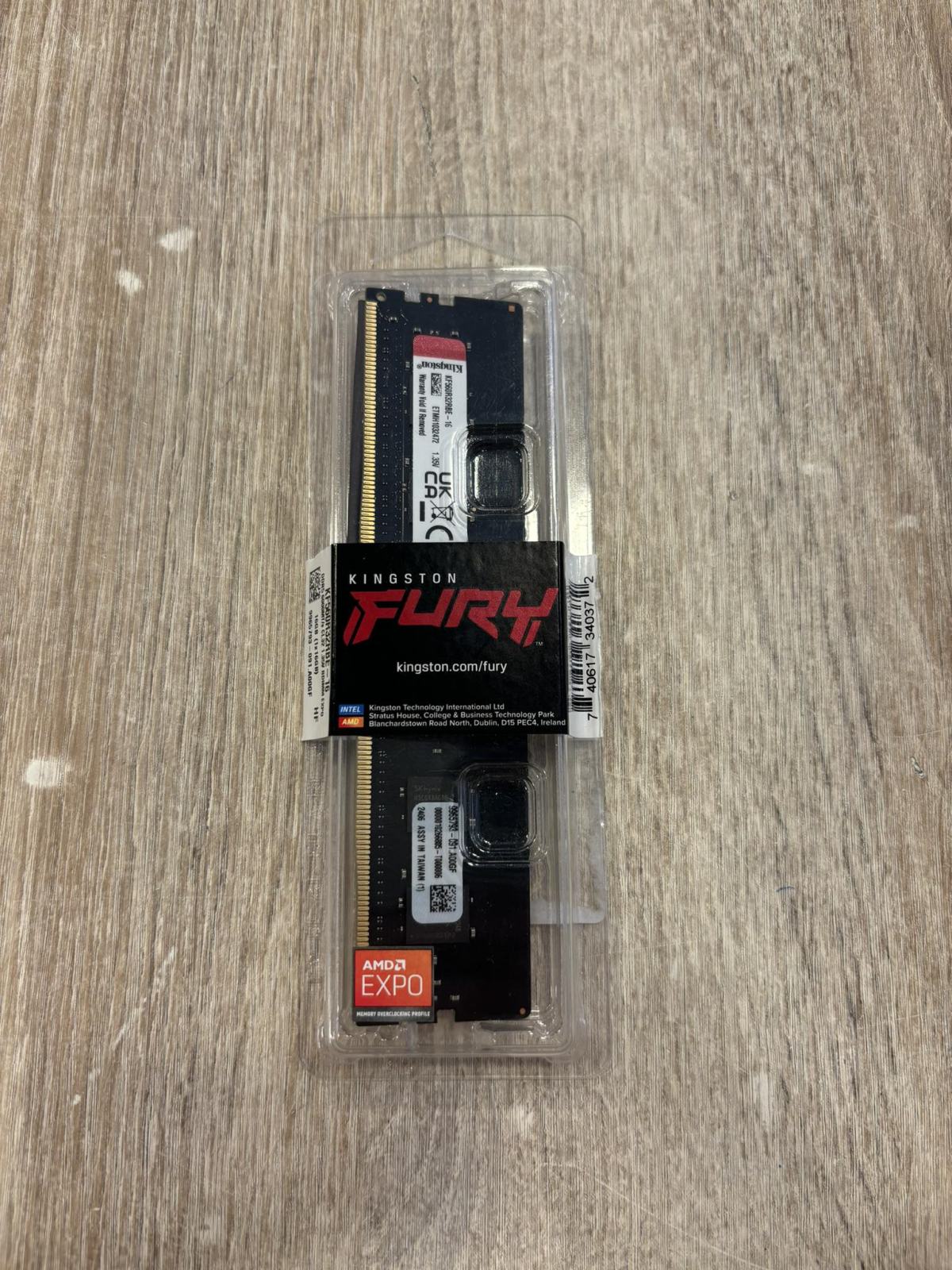 SSD/DDR RAM 16 GB KINGSTONE FURY