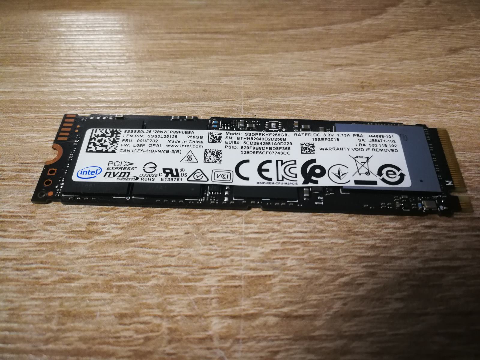 SSD Disk - Intel® SSD Pro 7600p 256GB (SSDPEKKF256G8L)