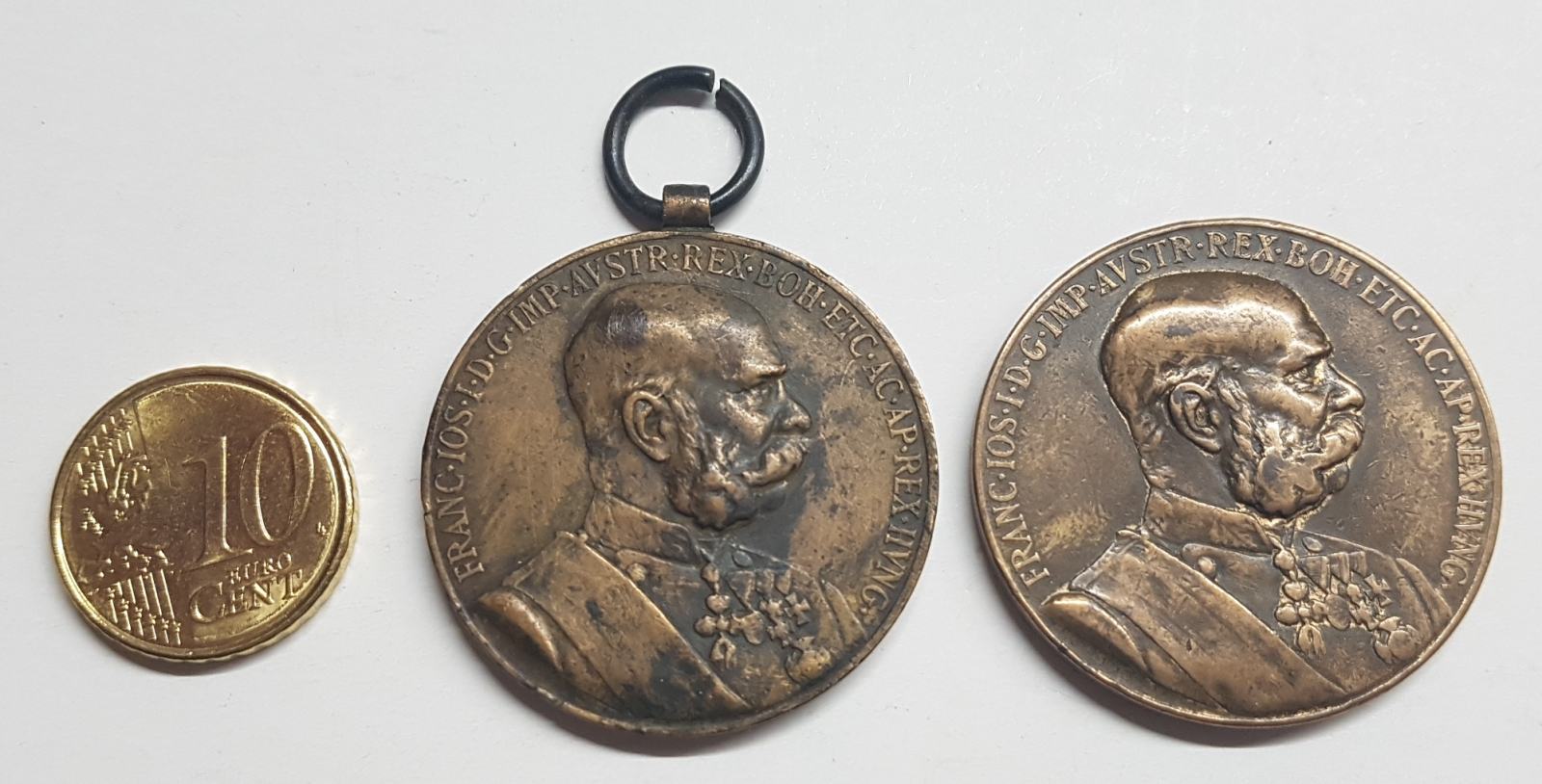 2 MEDALJE (OBLJETNICA VLADAVINE AUSTRISKOG CARA FRANZ JOSEPH) BRONCA