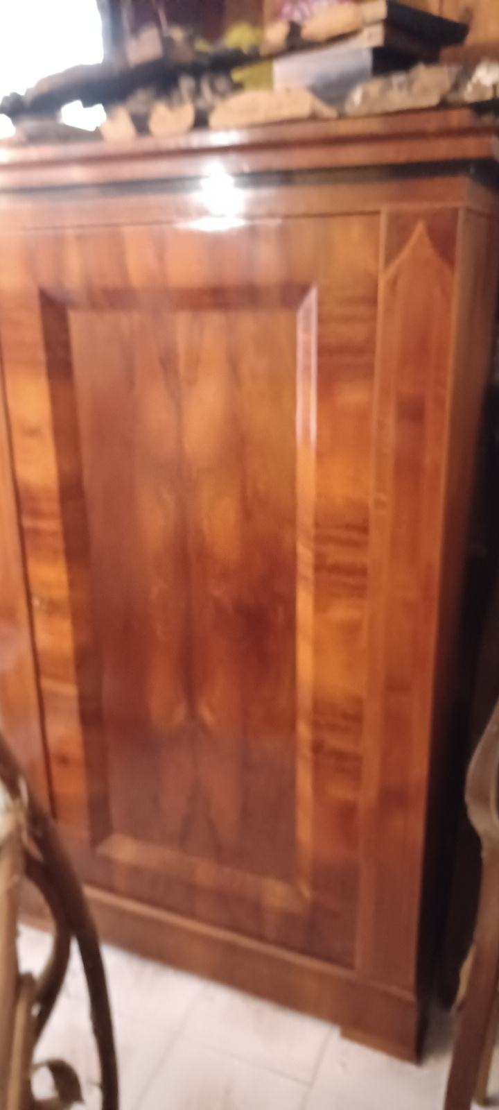 Bidermajer ormar restauriran