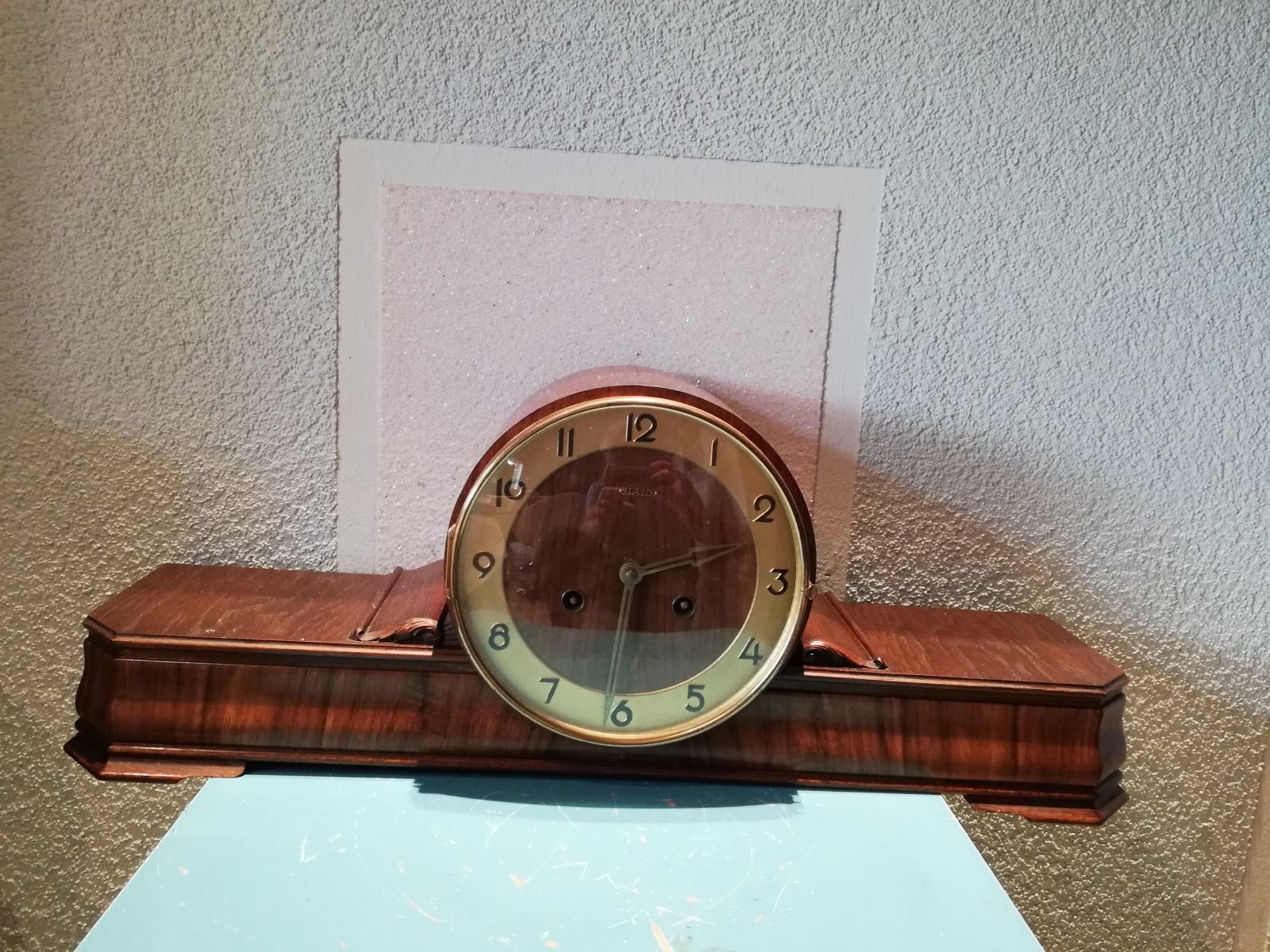 Kaminski sat HAID iz 1950.g.