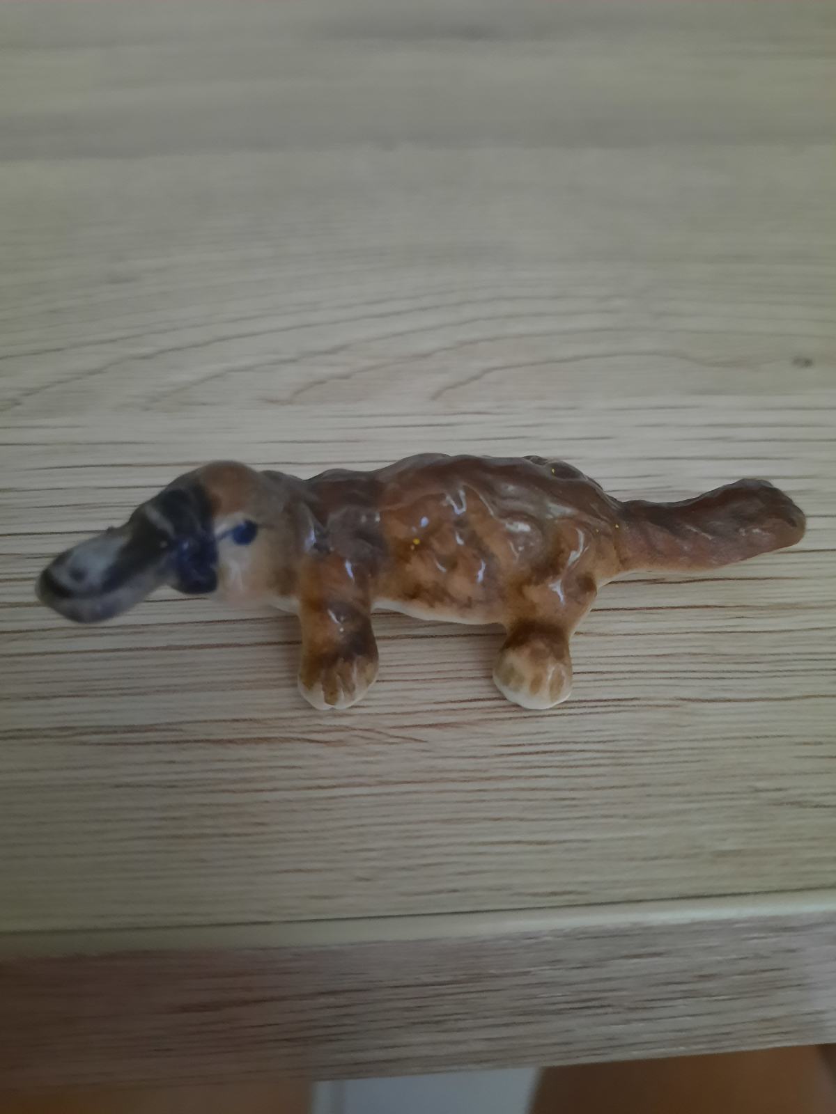 Keramička figurica kljunas