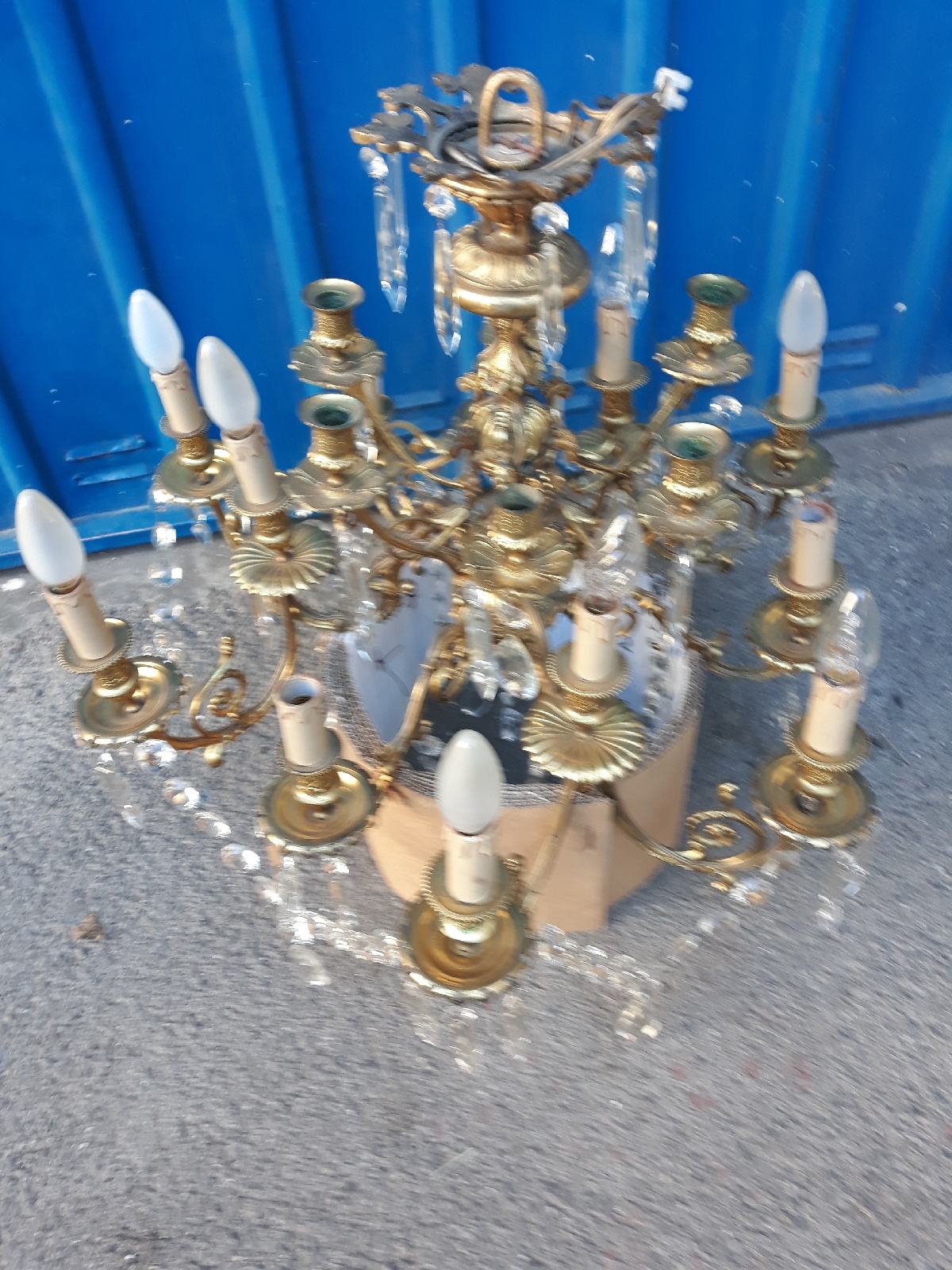 Mesingani luster neobarok