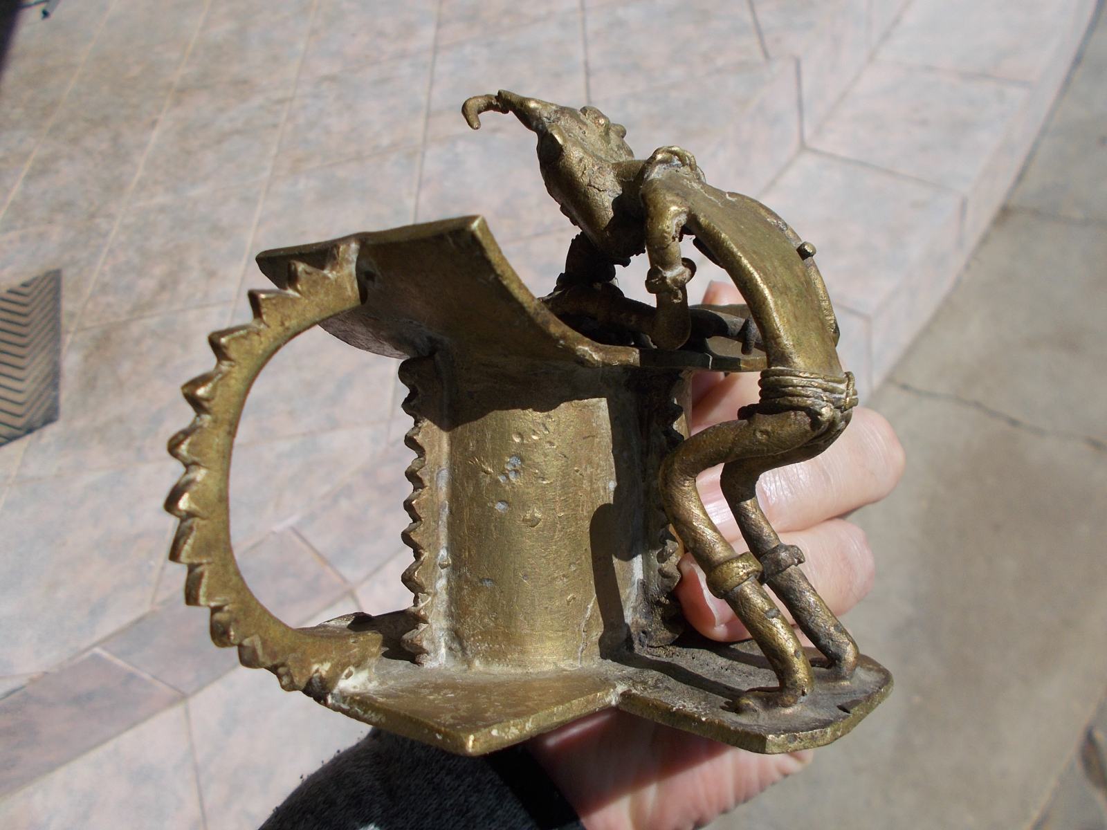 Oltar za zrtvovanje,Afrika 19.st.,Djavol,zmija,lubanja,noz,zrtva,16x10