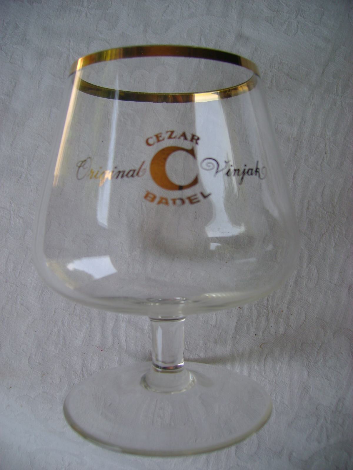 Original vinjak Cezar, Badel - stara čaša za kolekcionare