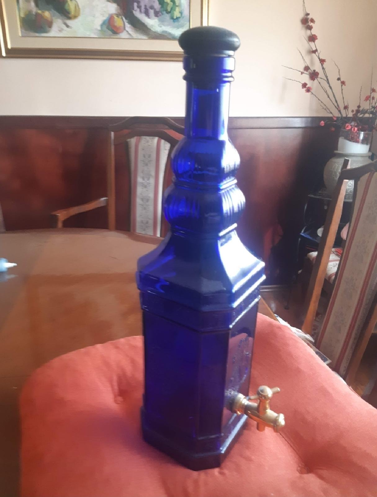 Plava flasa ornament za vino i rakiju 2l