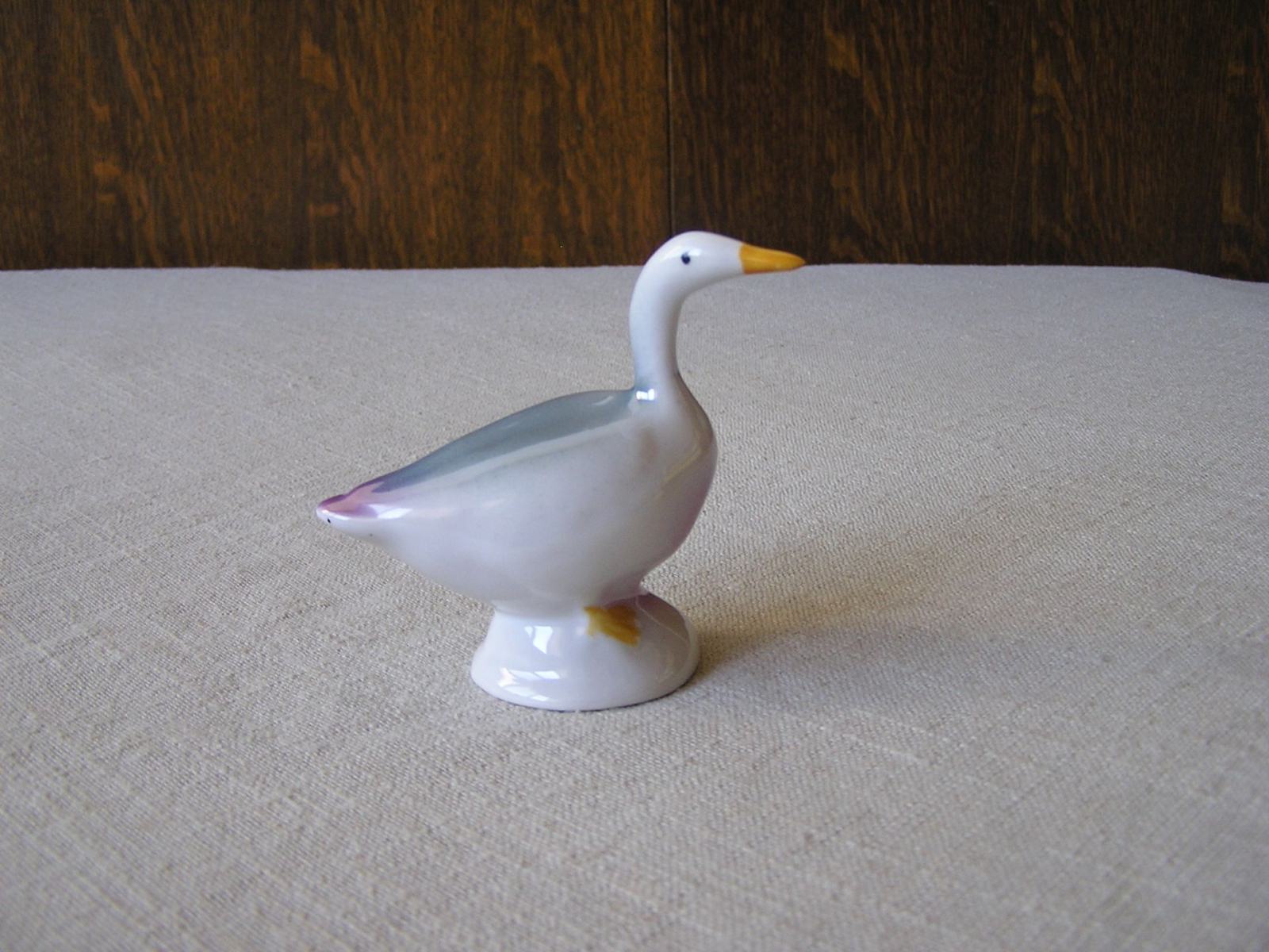 Porculanska figurica *PATKICA*