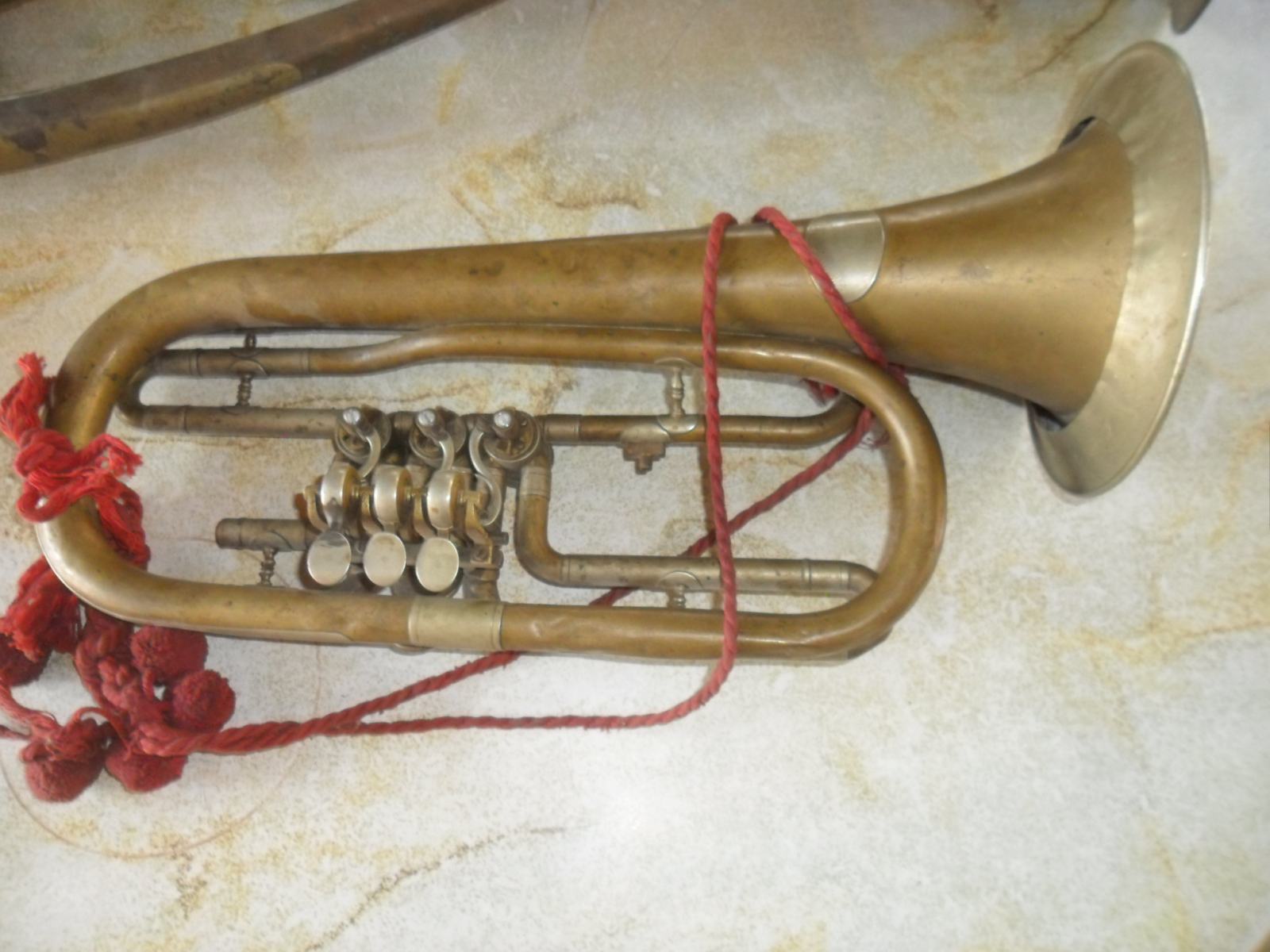 puhačka stara truba -krilnica-zamjene za starine