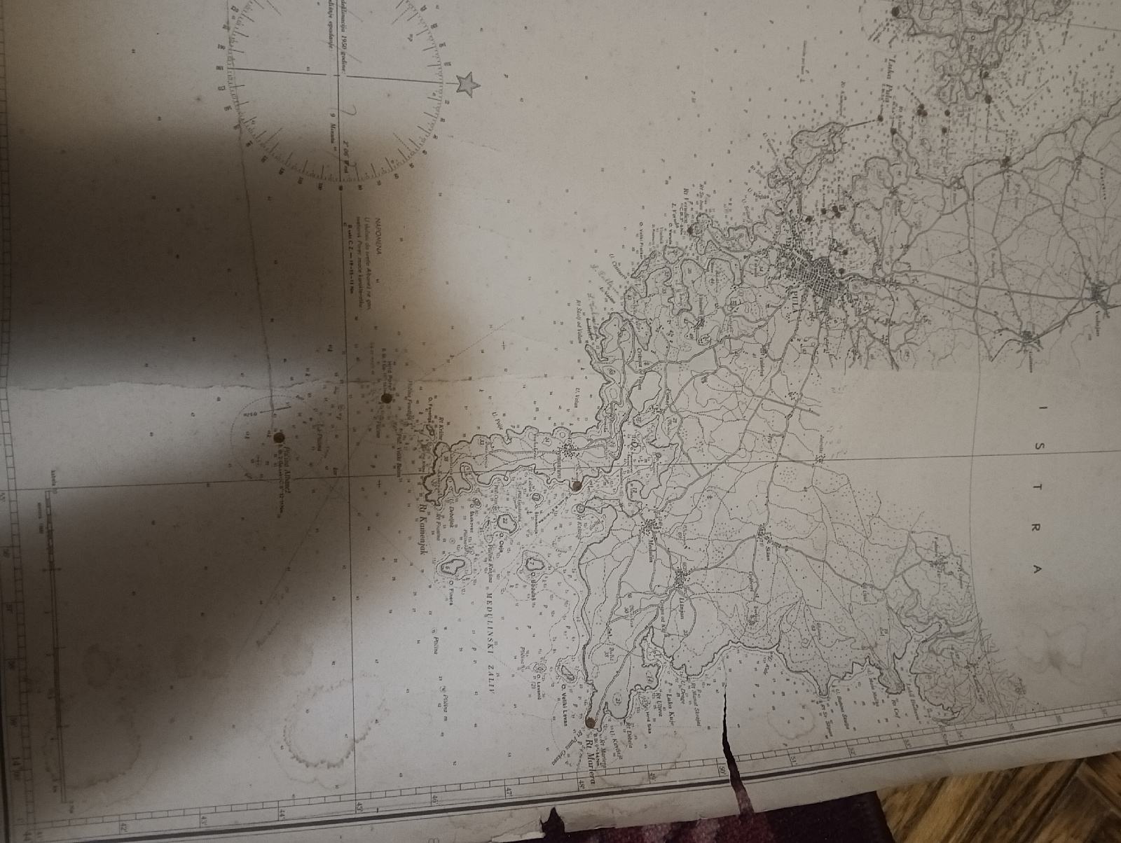 Stara nautička karta Pula