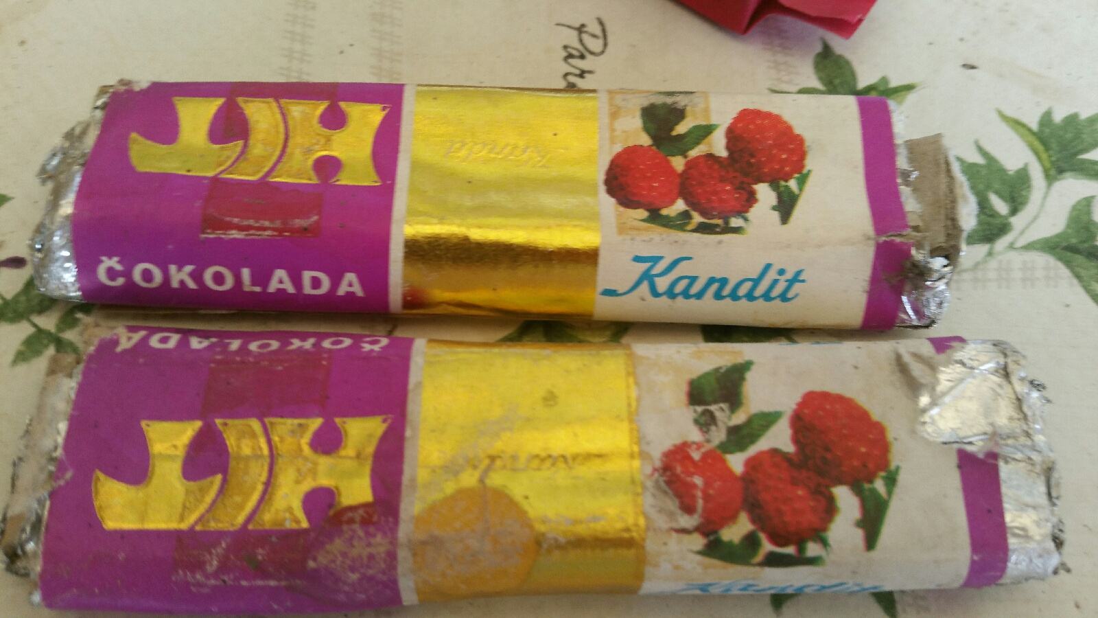 stare kutije cokoladA
