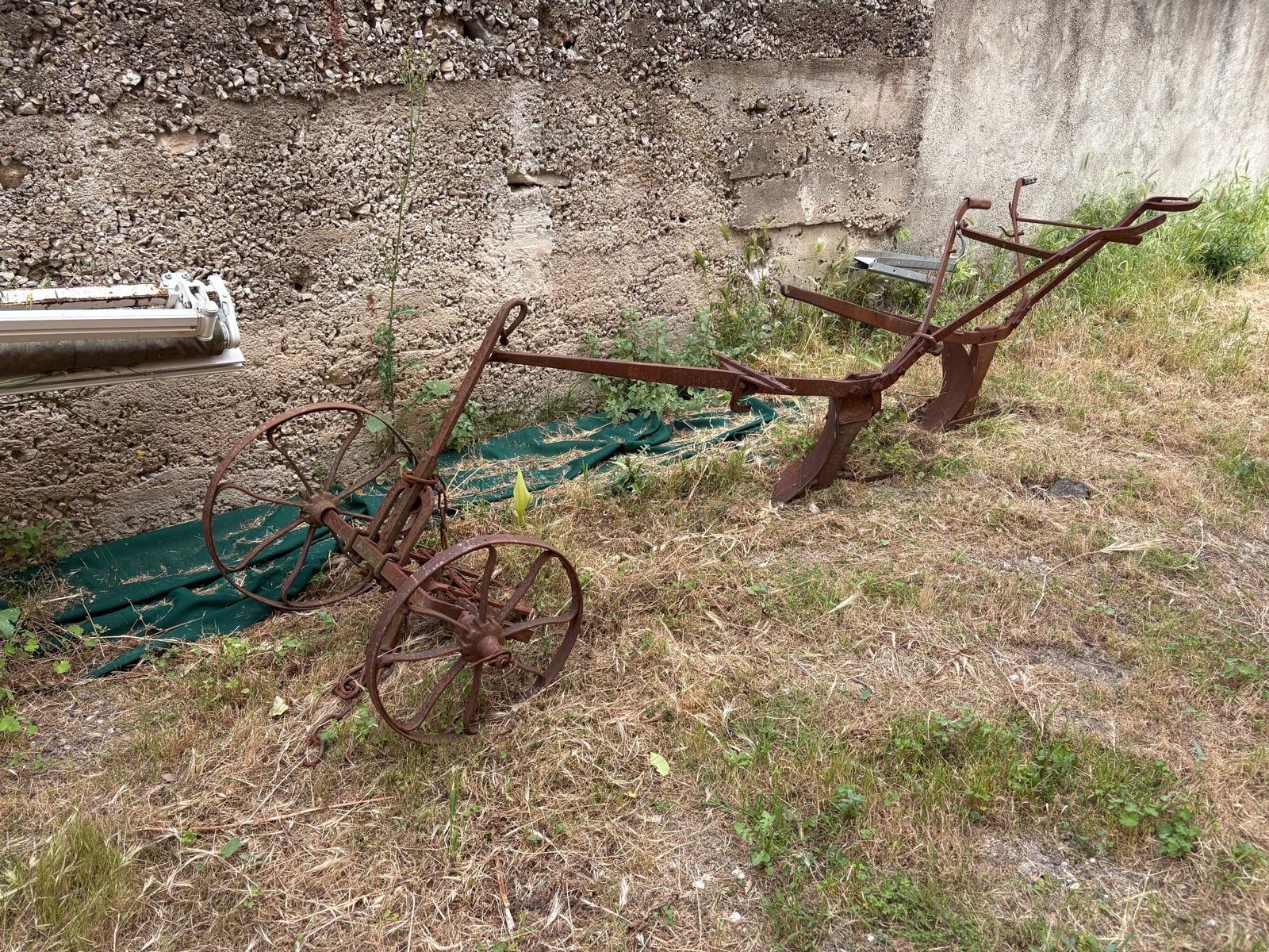 STARI PLUG ZA ORANJE