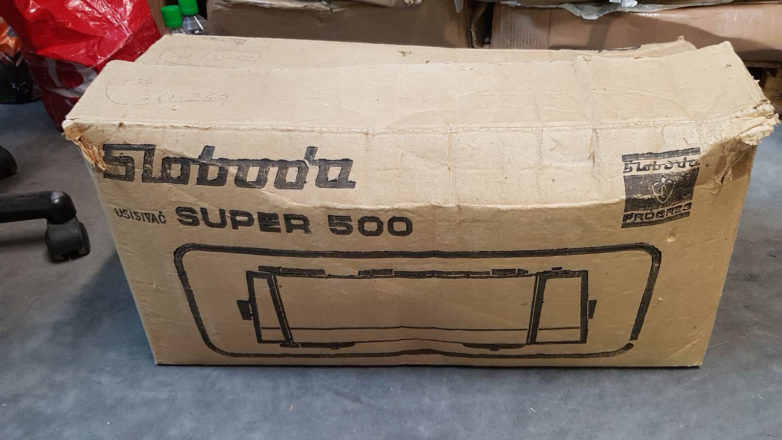 STARI USISAVAČ - SLOBODA ČAČAK- RUDI ČAJEVEC SUPER 500