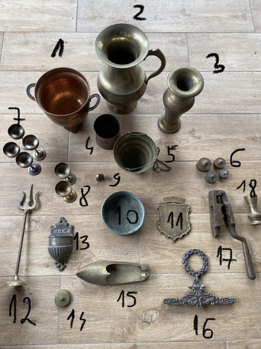 Starinski predmeti (cijene su od 1€)