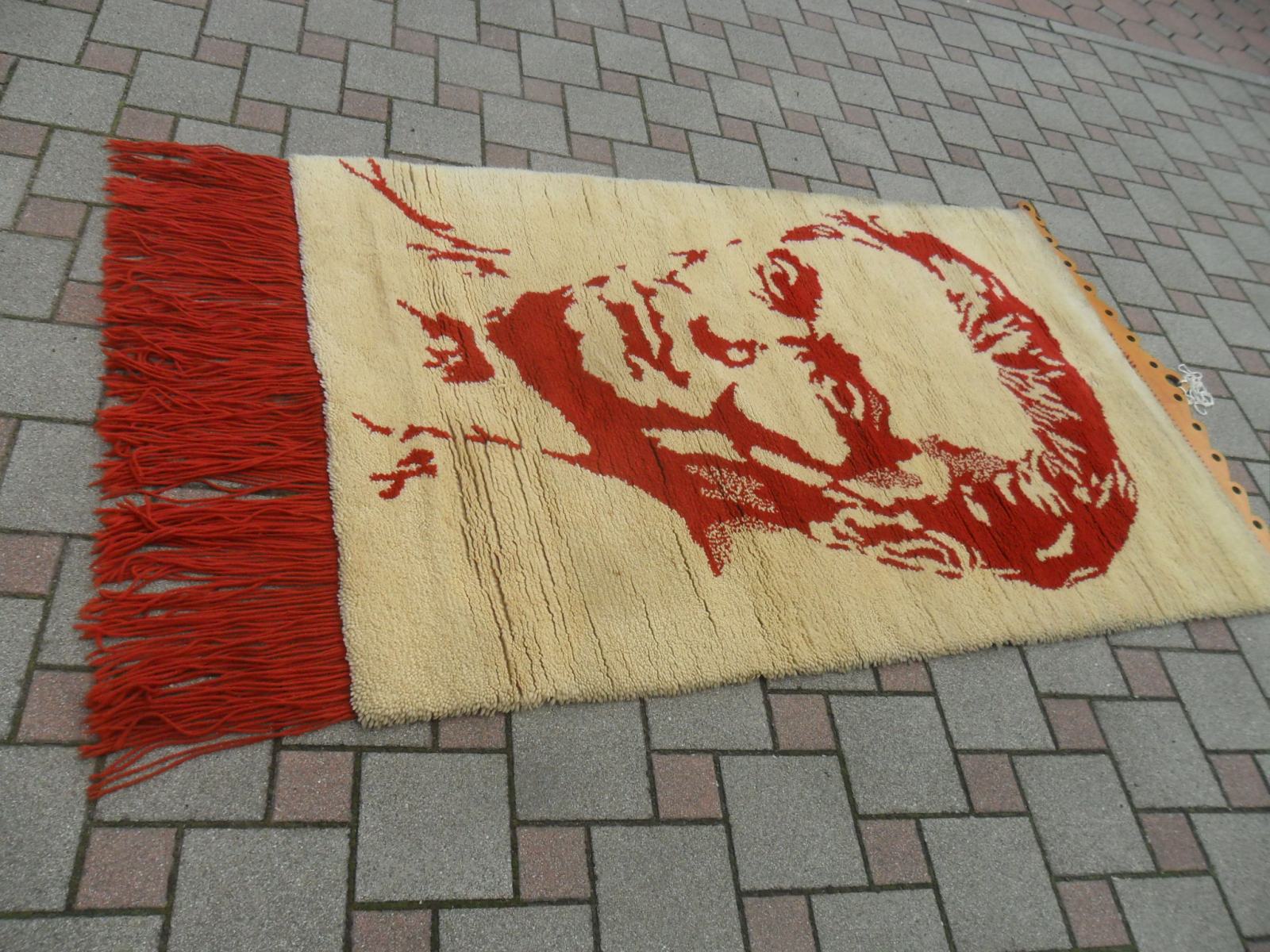 tapiserija tito 185 x 120cm-zamjene za druge starine