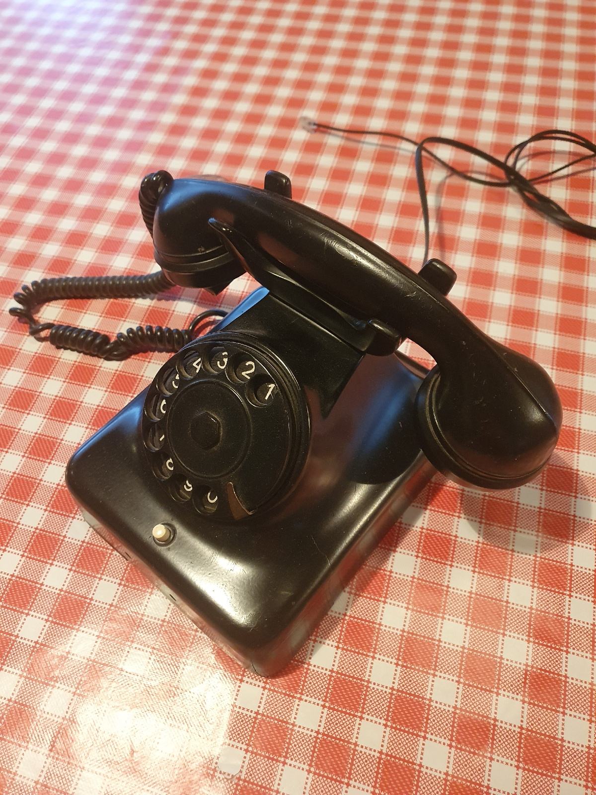 Telefon