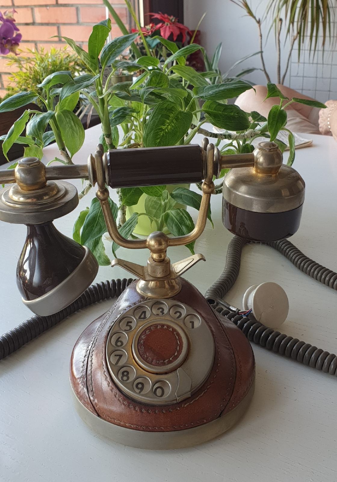 Telefon starinski