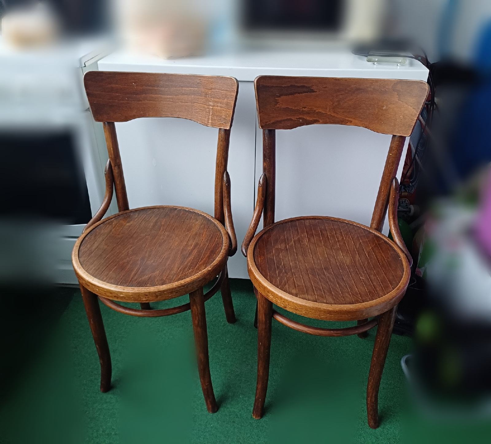 Thonet Mundus drvene stolice