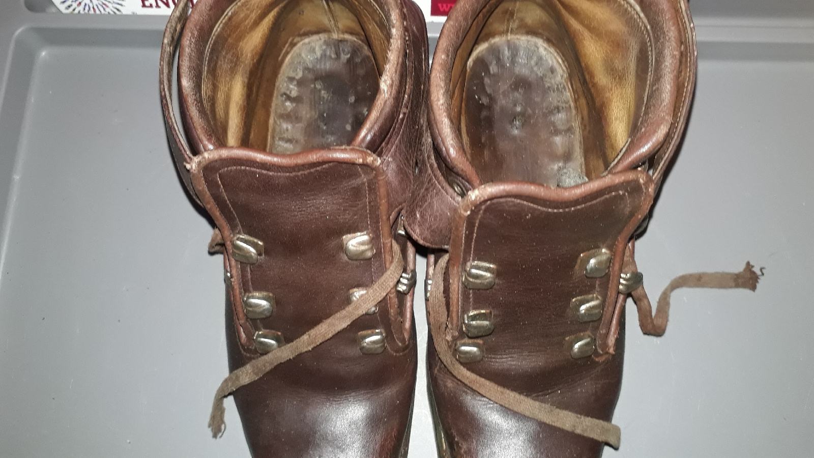 Vintage skijaške cipele ženske