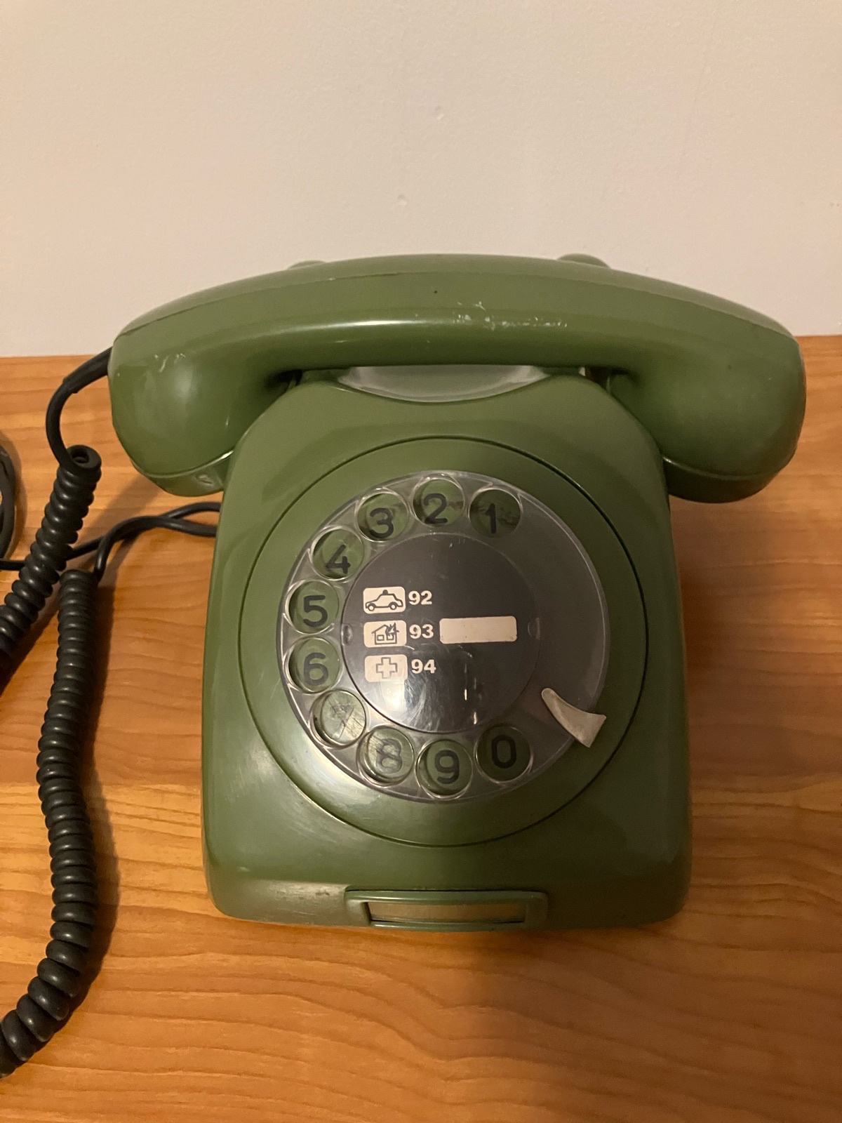 Vintage telefon EI Pupin Niš ATA-80 01a