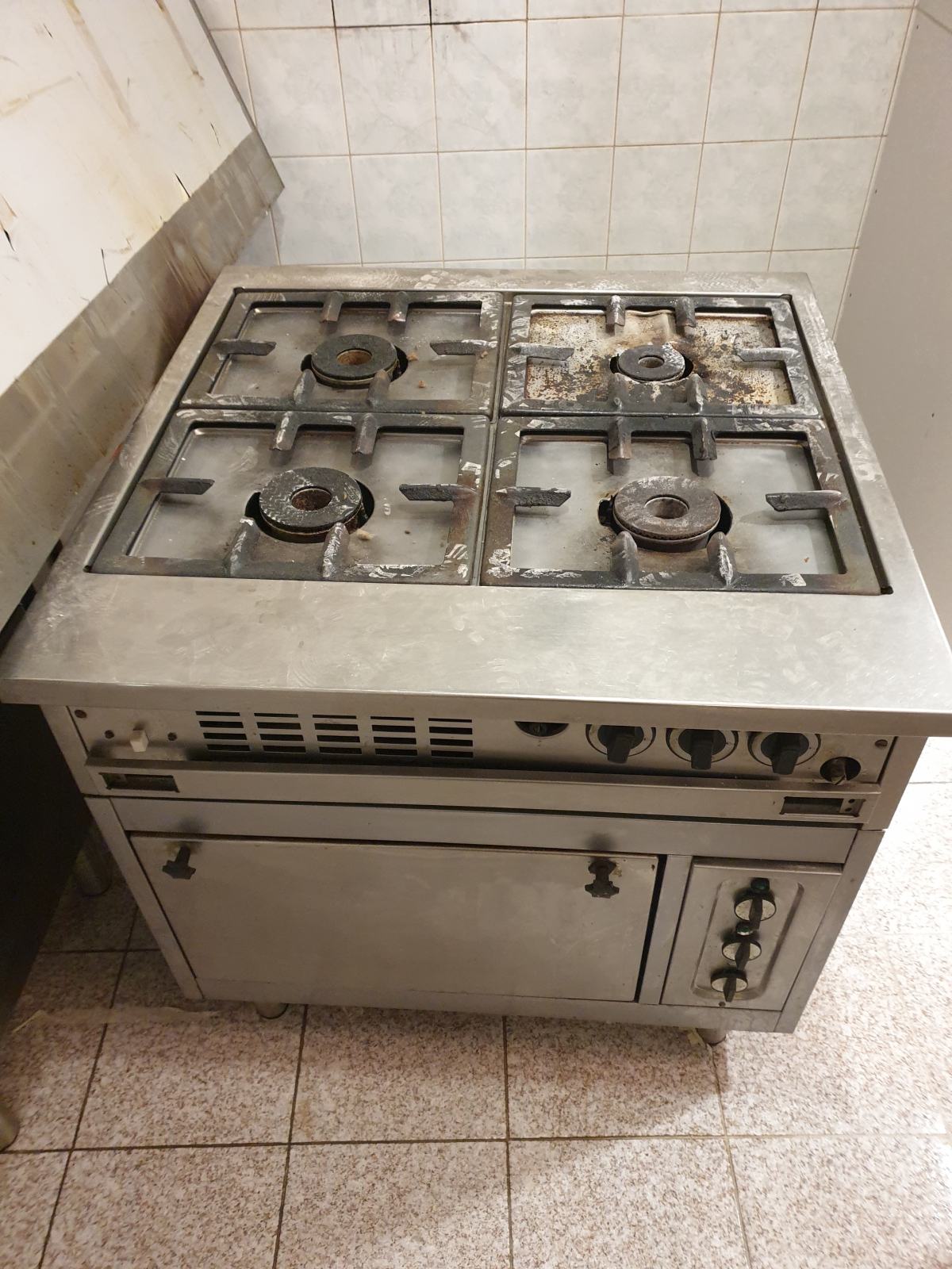 VELIKI INOX PLINSKI ŠTEDNJAK