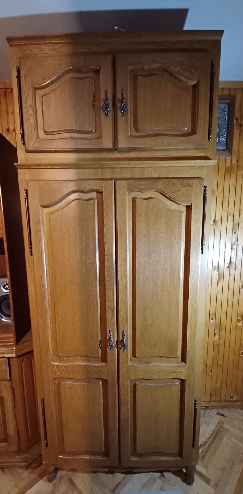 Ormar puno drvo hrastovina