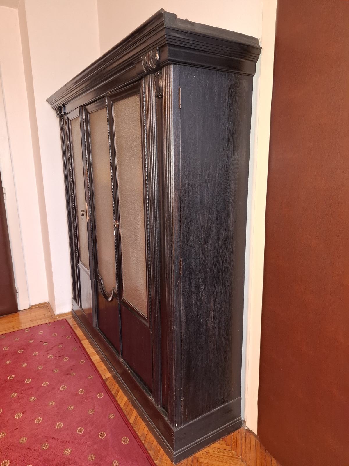 Ormar / starinski / vintage