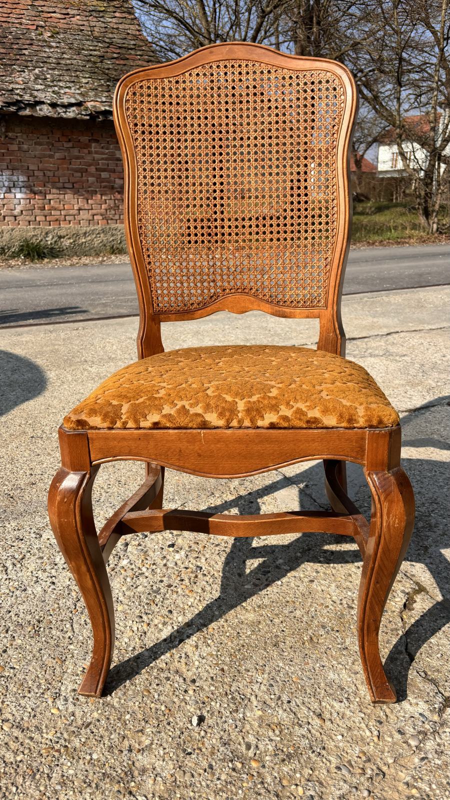 Retro stolica
