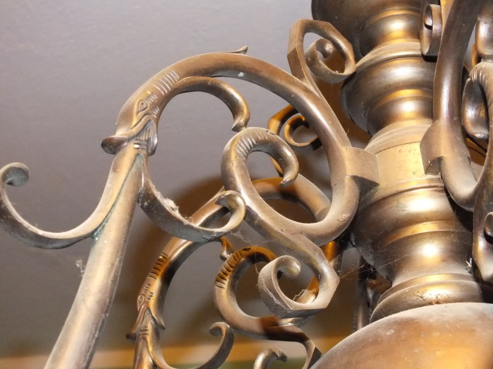 Veliki mesingani Luster - Bečki holandez