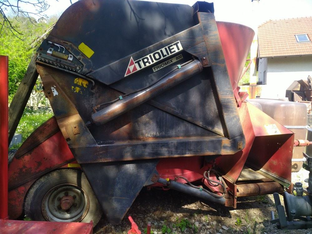 Mikser prikolica Trioliet Triomix 800
