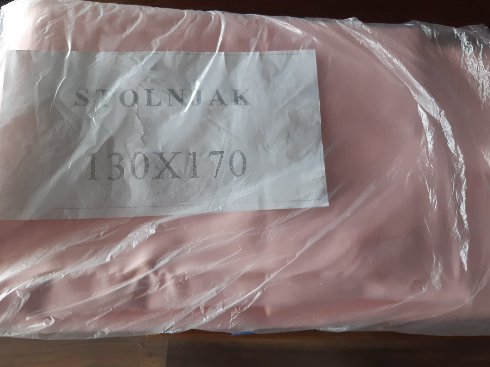 Damast stolnjak, novo