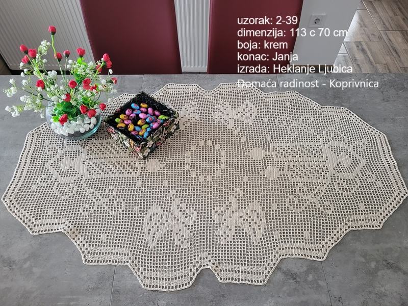 heklani stolnjak - krem boja