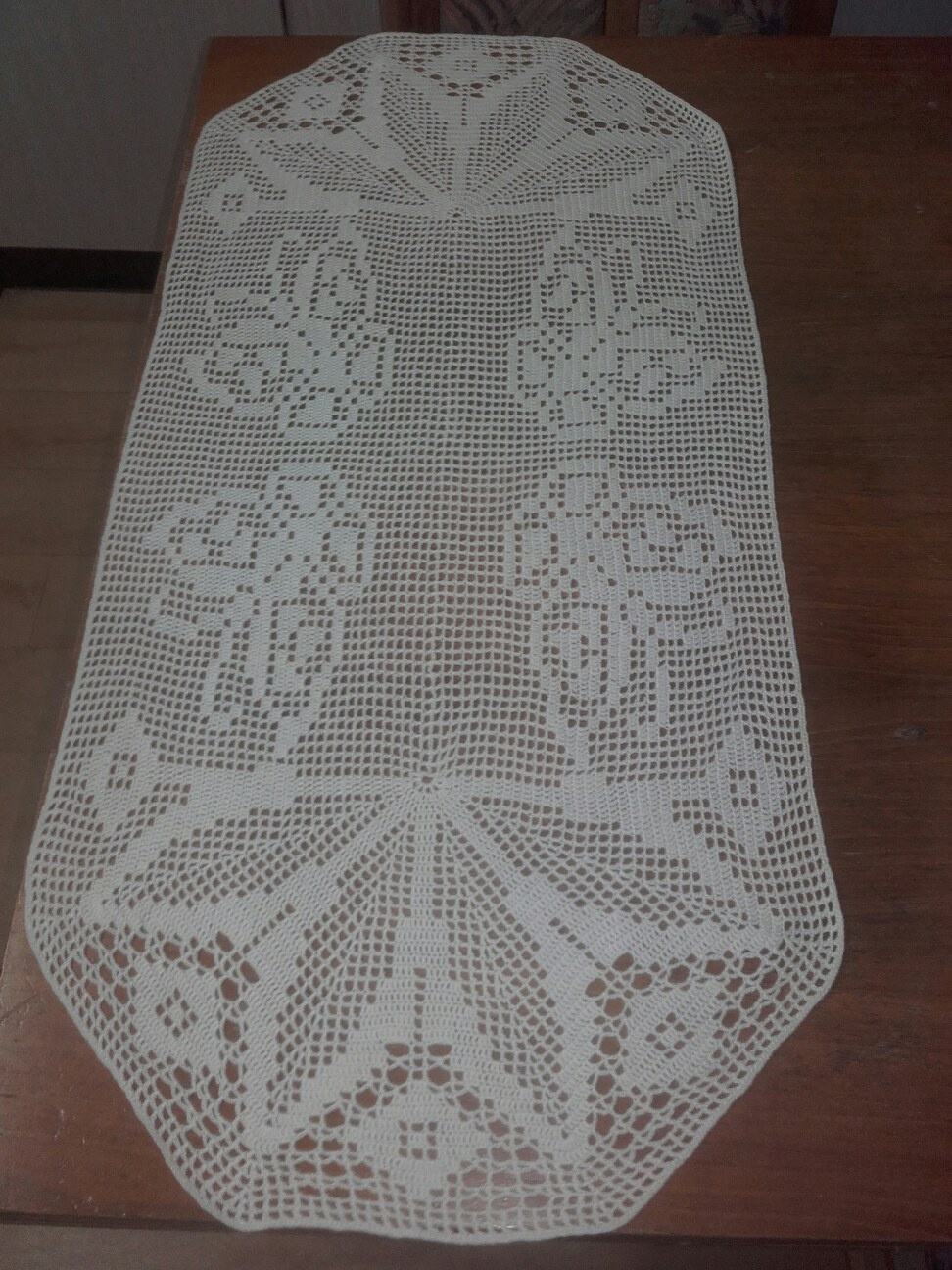 Mali heklani stolnjak