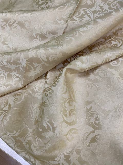 Stolnjaci 20 kom i nadstolnjaci 50 kom (za ugostiteljstvo)