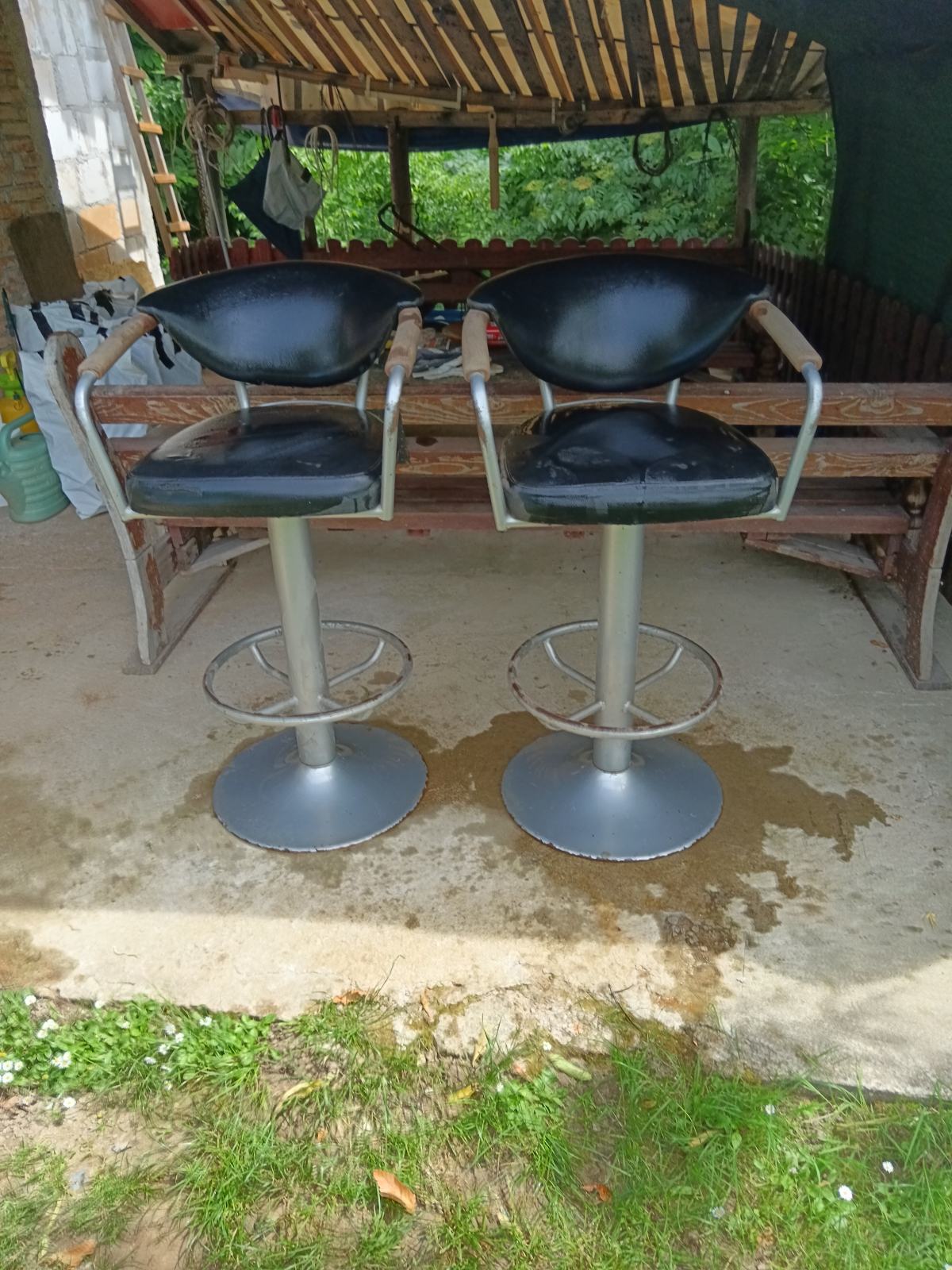 2 barske stolice