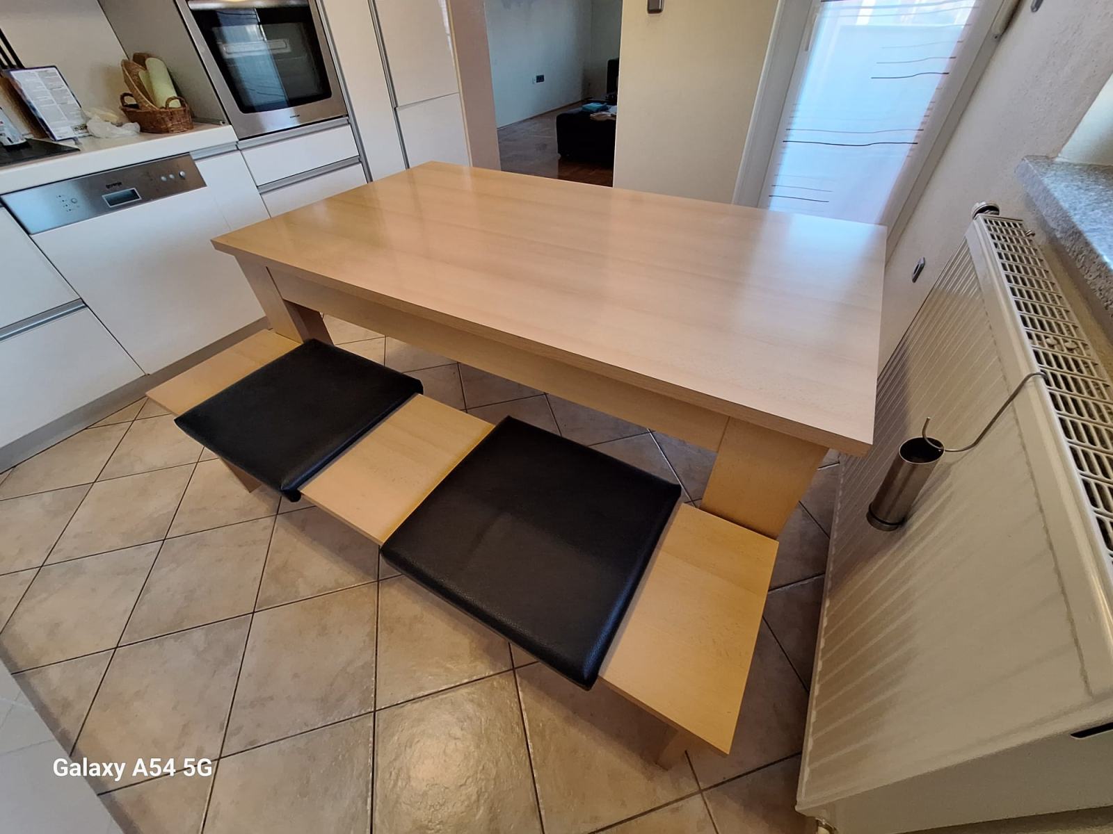 Blagaonski stol i dvije klupe